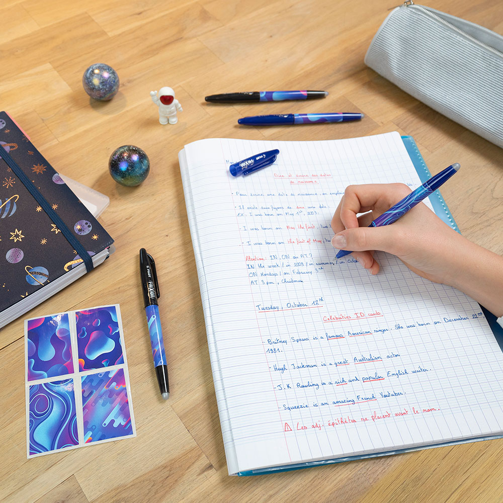 2 stylos roller PILOT Frixion effaçables bleu + 4 stickers de ...