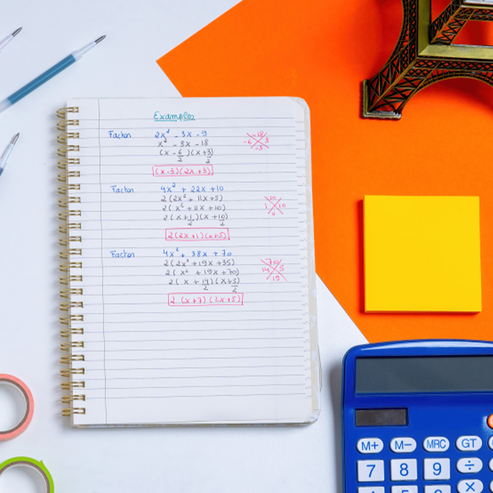 Stylo Roller Effaçable BIC Illusion pointe moyenne Rouge : Chez ...