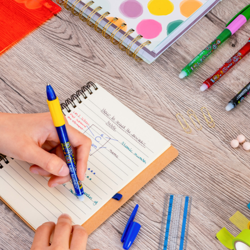 Stylo Roller Effaçable BIC Illusion pointe moyenne Noir : Chez ...